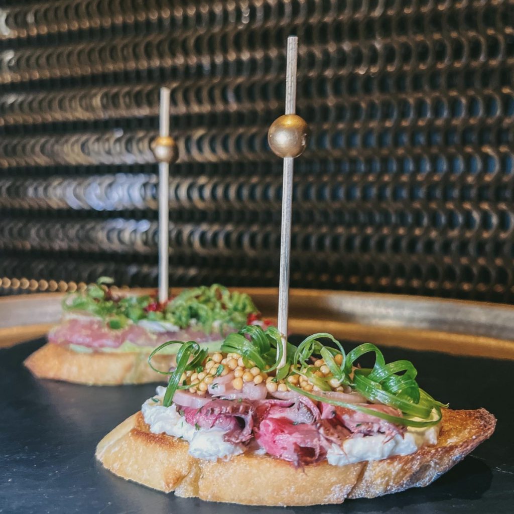 amada tapas & wine - Tiny Giant